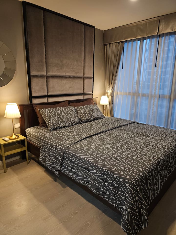 Modern Stylish Condo 12 Minute Walk To Cbd Bangkok - Bangkok Noi