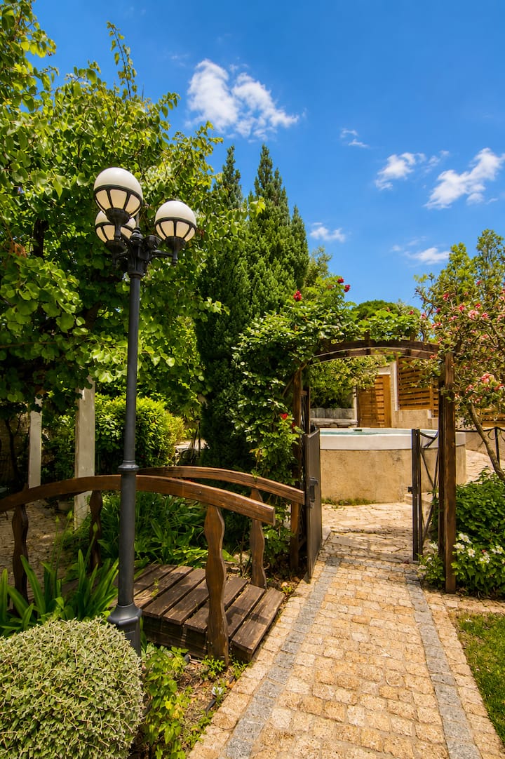 Maison Sur Les Hauteurs Vue Mer - 尼斯
