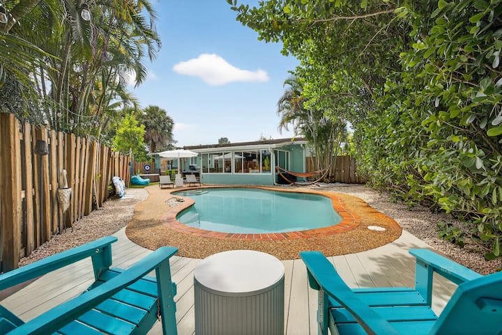Manatee Manors | Pool | Hot Tub | Waterfront - Wilton Manors, FL