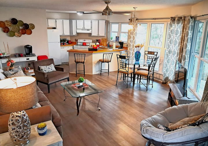 Cozy Condo In The Mountains - Diamond Creek