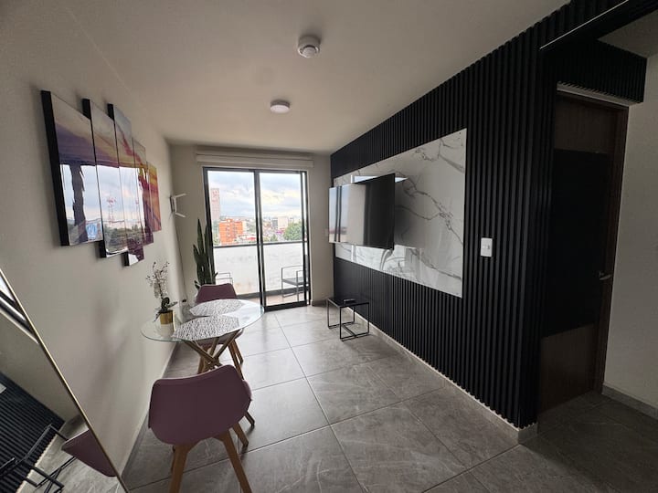 Condo With Balcony And City View - Cidade do México
