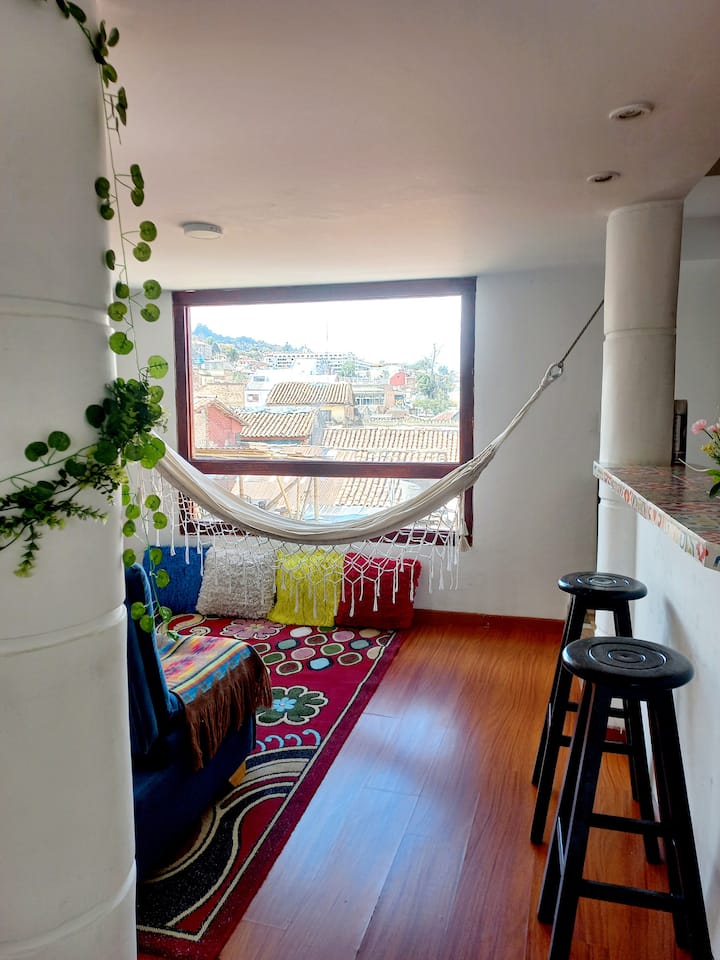 La Candelaria: Ubicación Privilegiada En Bogotá - Bogotá