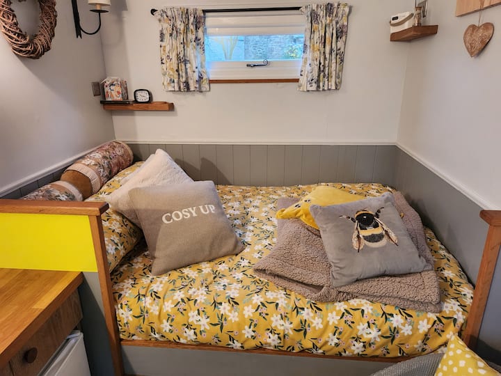 Owl's Rest. - St Austell