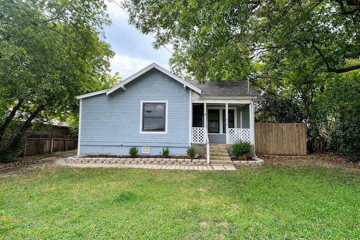 Historic Weatherford Home - Weatherford, TX