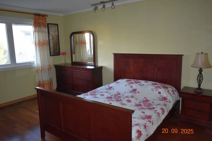 A Wonderful And Cozy Suite - Ottawa