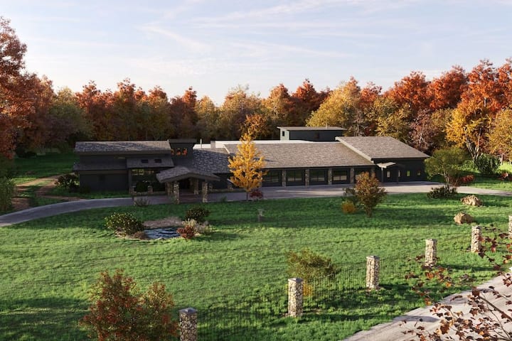 The Malon Villas Retreat - Sleeps 40+ (Venue) - Monticello, NY