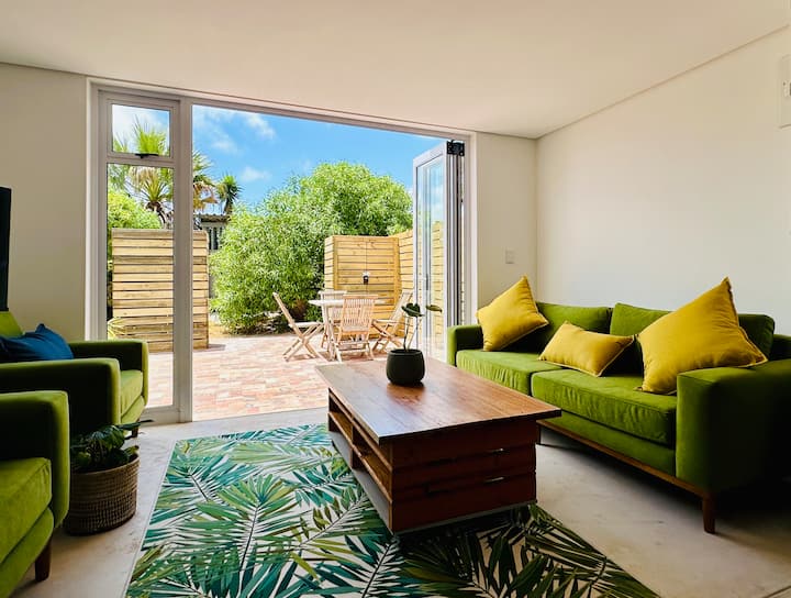 Oysterrock Self Catering By The Beach - Pad Four - Langebaan