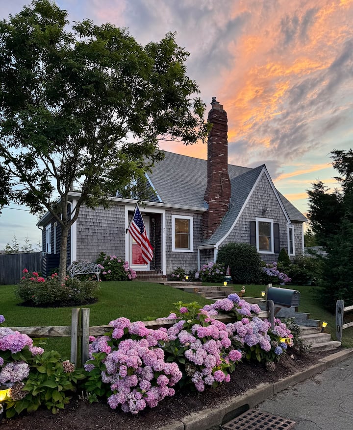 Hillcrest Cottage - Provincetown, MA