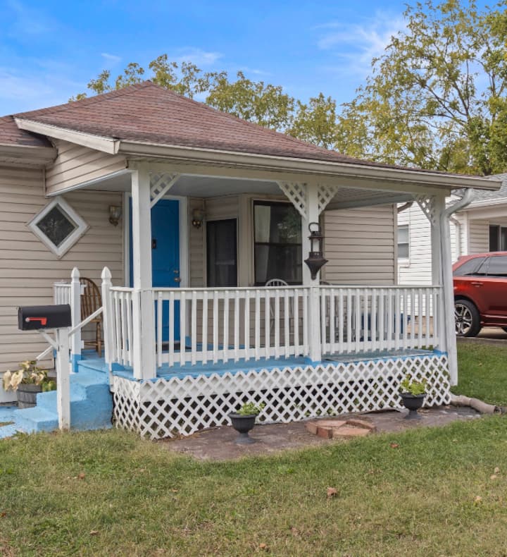 Cozy 2br/1ba For Medical Staff & Long-term Stay - Indianápolis, IN