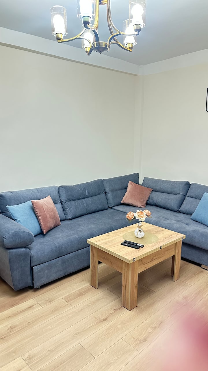 Cozy Apartment In The City Center - Yerevan