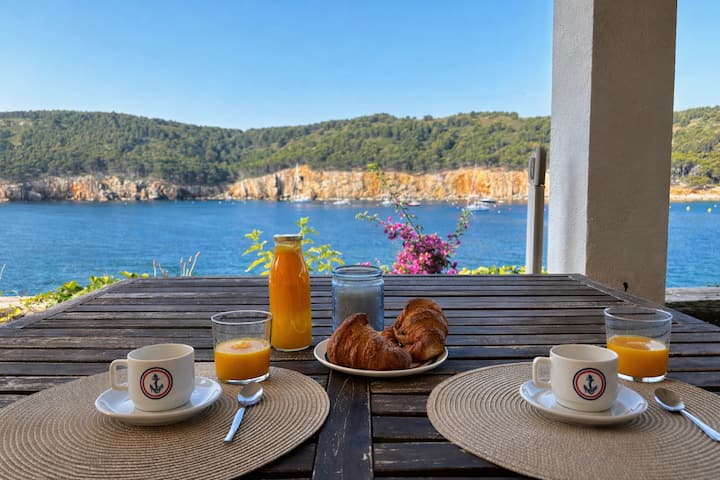 Première Ligne Mer · 5 Suites · Terrasse Unique - L'Estartit