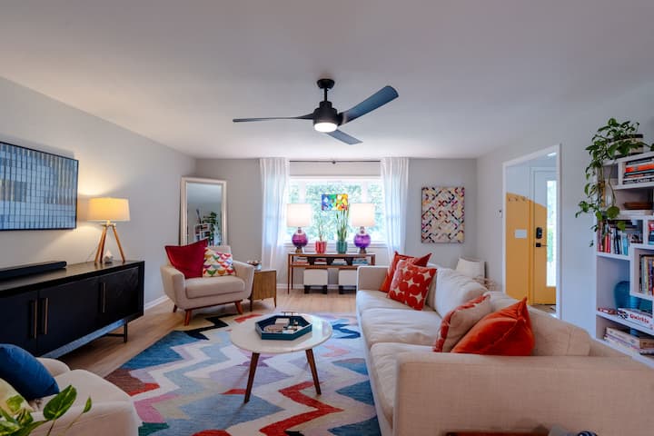 Modern Comfort Meets Lakeside Bliss At Gfl - Heber Springs, AR