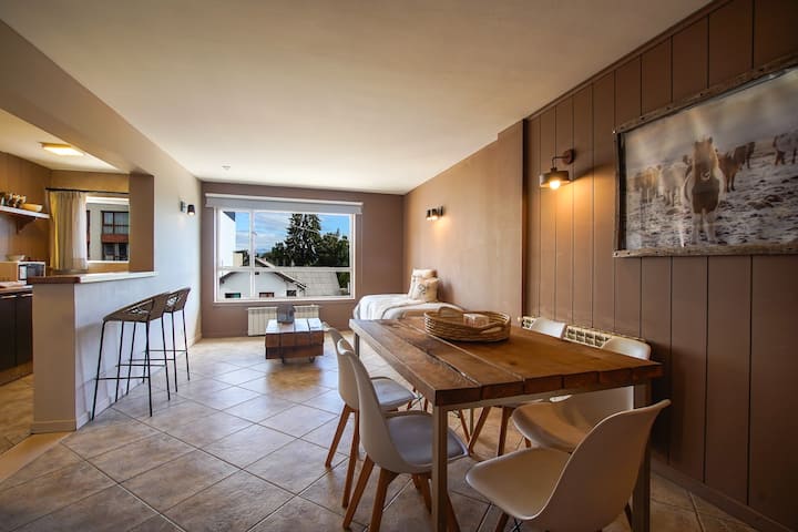 Amplio Y Luminoso Departamento Centrico - San Carlos de Bariloche