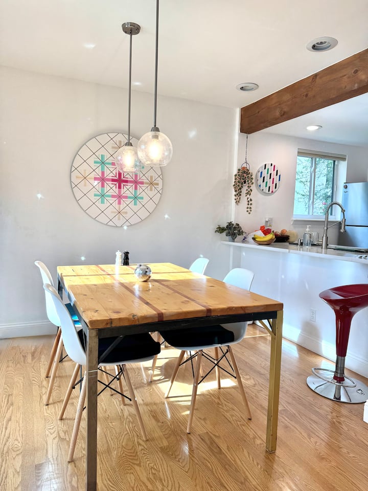 Beautiful Central 2br/2.5 Bath Condo/pool /30+ Day - Boulder, CO