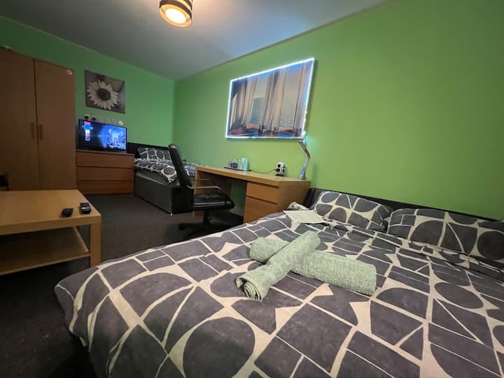 Fancy Room-5min To Solentuni/highst/hospital/stadi - Southampton