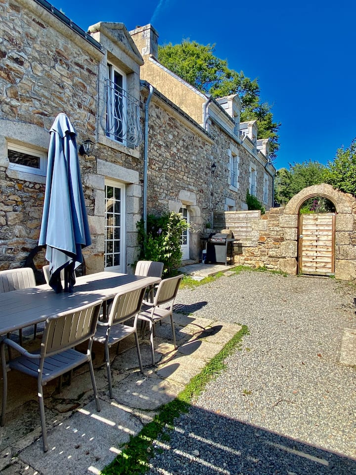 Gîte Avec Piscine - Domaine De Lann Kerhuerh - Baud