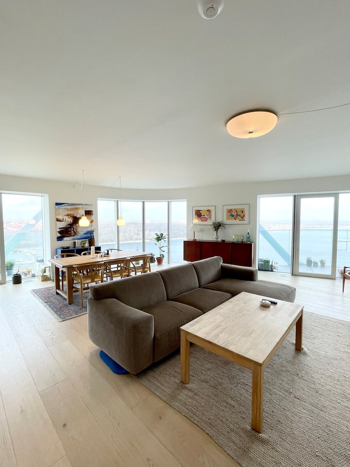 Modern Apartment On 25th Floor - Aarhus