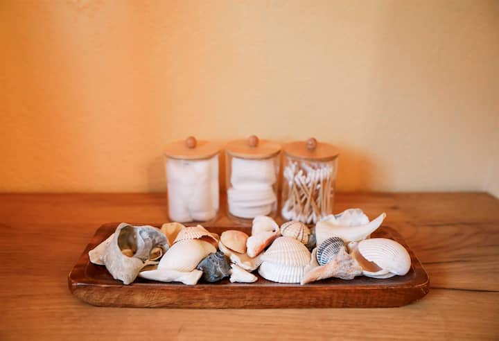 Lake Home: Penny's Sandy Cove Lakeside Retreat - Peninsula, Albion