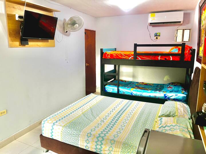 Habitación Entrada Independiente - Riohacha