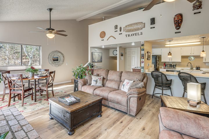 Charming Flagstaff Condo Near Golfing & Hiking! - Flagstaff, AZ