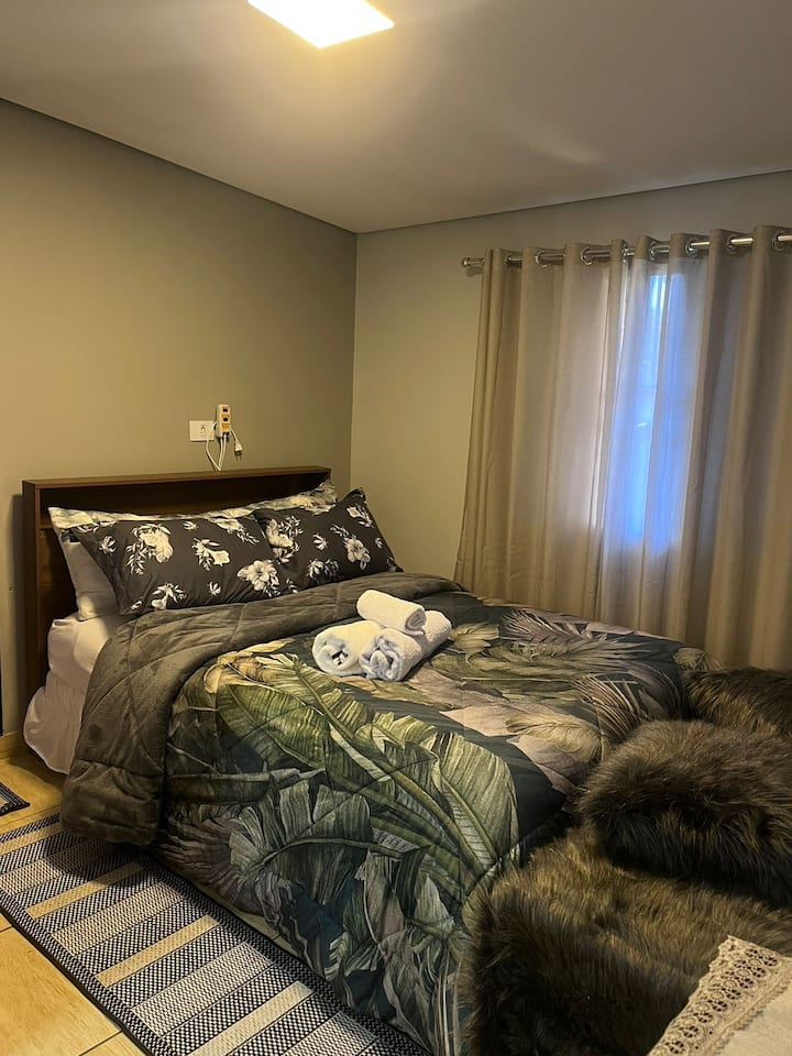 Flat 03 Em Chalé Suíço Em Campos Do Jordão - Campos do Jordão