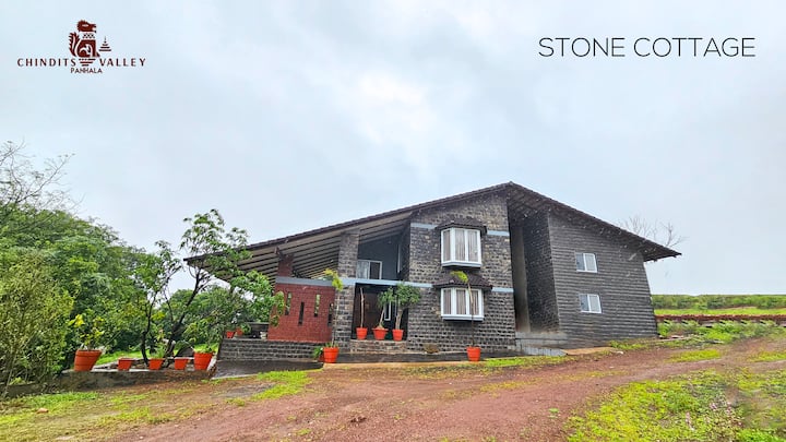 2.5 Bhk Stone Cottage With Private Pool Panhala - Panhala
