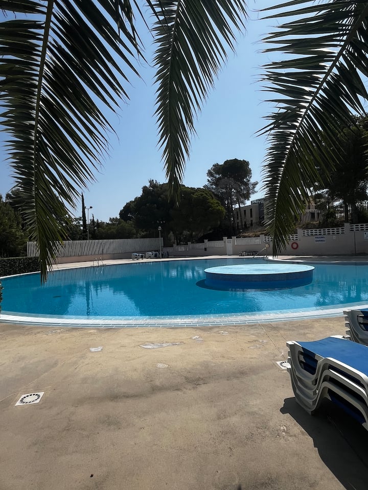 Saloubnb Piscina/wifi/portaventura5’/playa 400 M - Reus