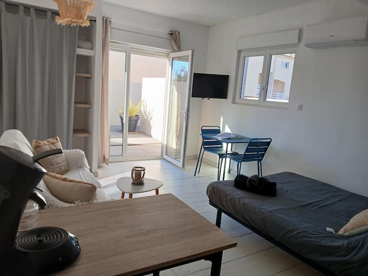 Studio-maison Basalte 2-70m De La Plage-cap D’agde - Agde