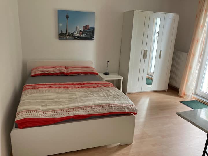 Apartment In Düsseldorf - Düsseldorf