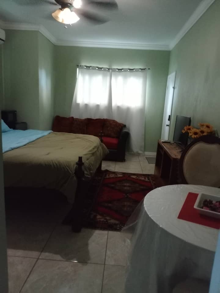 Coral Cove Traveller's Rest - Nassau