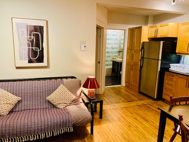 Cozy 1 Bedroom Apartment Downtown - Sherbrooke