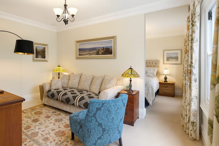 Leura Hideaway, Outdoor Spa, 1 Bedroom, 2 Guests - Katoomba