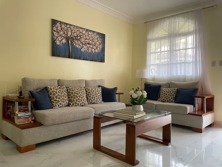 Tesoro De Torre Alta: Beach, Grill+air Conditioner - Puerto Plata