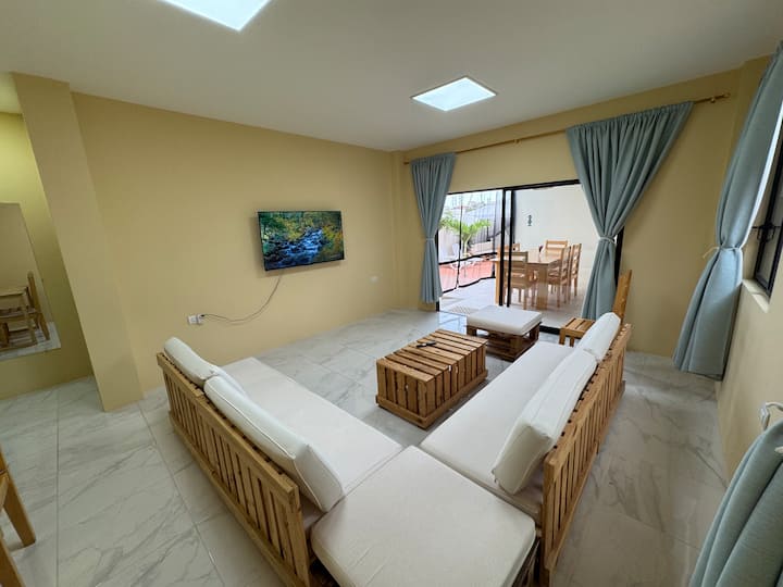 Casa Con Piscina Temperada Y Parqueadero Privado - Punta Blanca