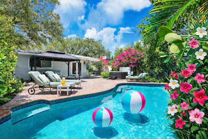 Fun & Fabulous Oasis Heated Pool, Hot Tub, Kayaks - Fort Lauderdale