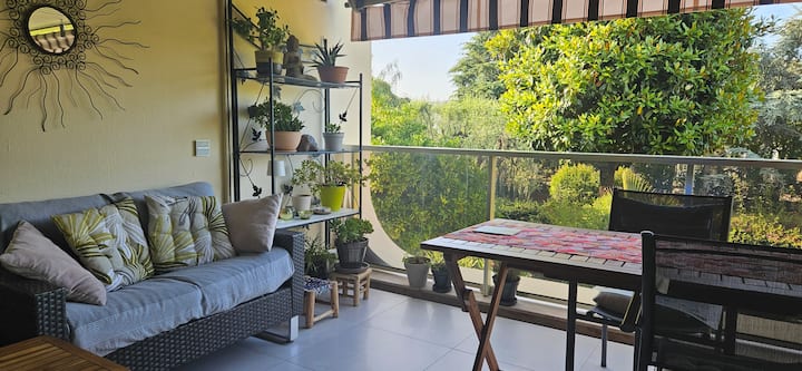 3 Pièces Lumineux Avec Terrasse Sur Parc - Antibes