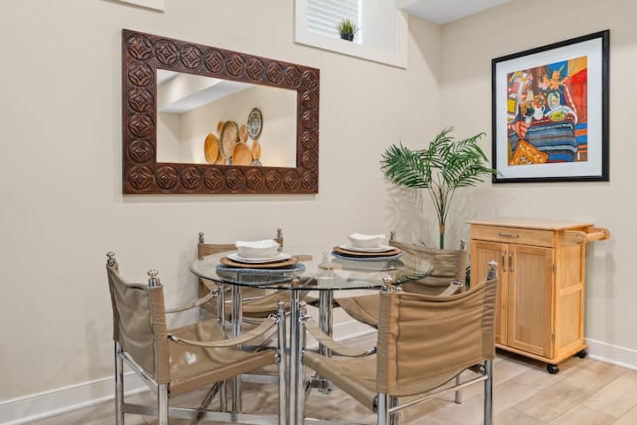 King Bed/queen Sofa Bed/sleeps 4/prkg/king Metro - Alexandria, VA