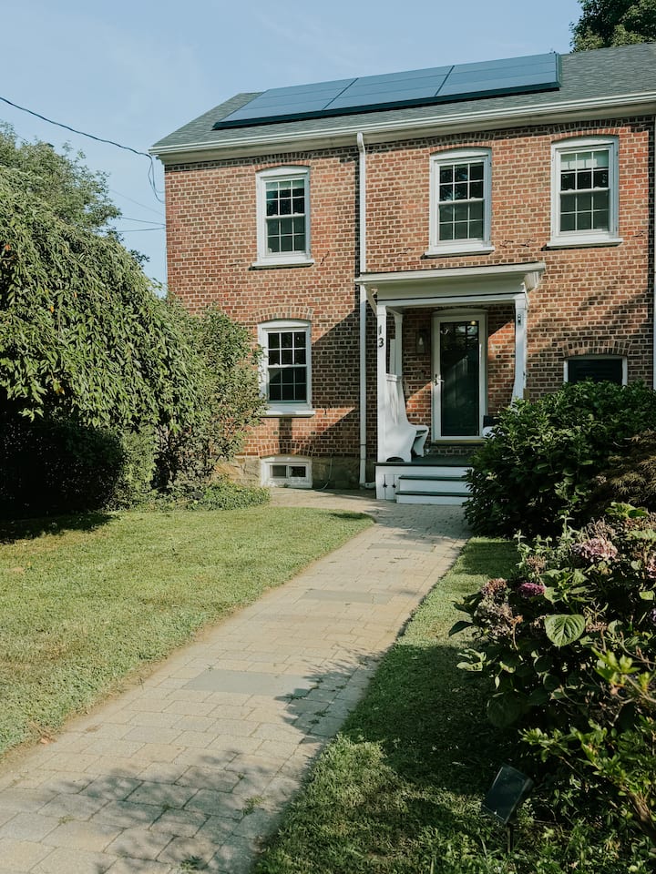 Bright Coastal Townhouse • Patio Oasis •Coldplunge - Fairfield, CT