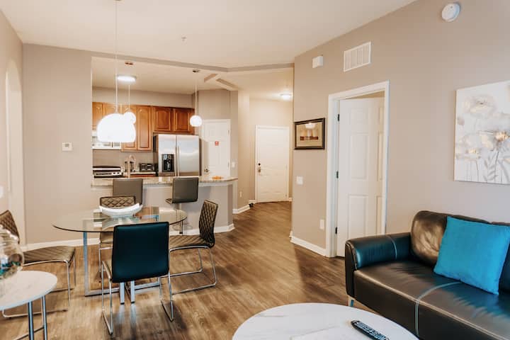 Vista Cay 3 Bedroom Lakeview Condo - Ocoee