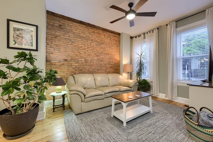 Bricks On James - Lancaster, PA