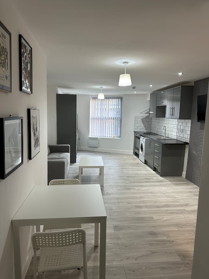 1 Bed Apartment (Brand New) - University of Bradford