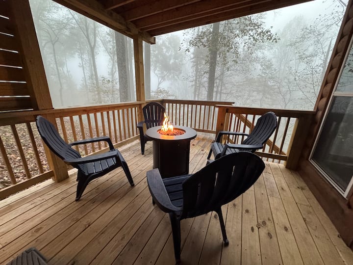 4x4 Not Needed. Decks, Views & Hot Tub Bliss - Ellijay