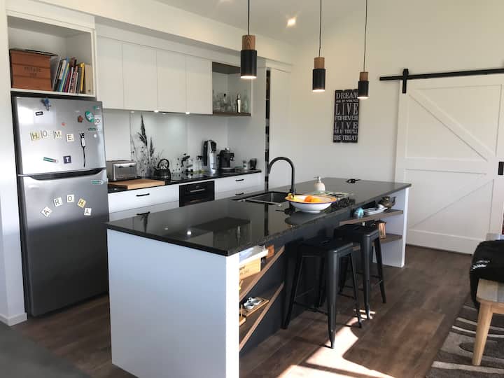 A Base For Your Adventures - Taupo