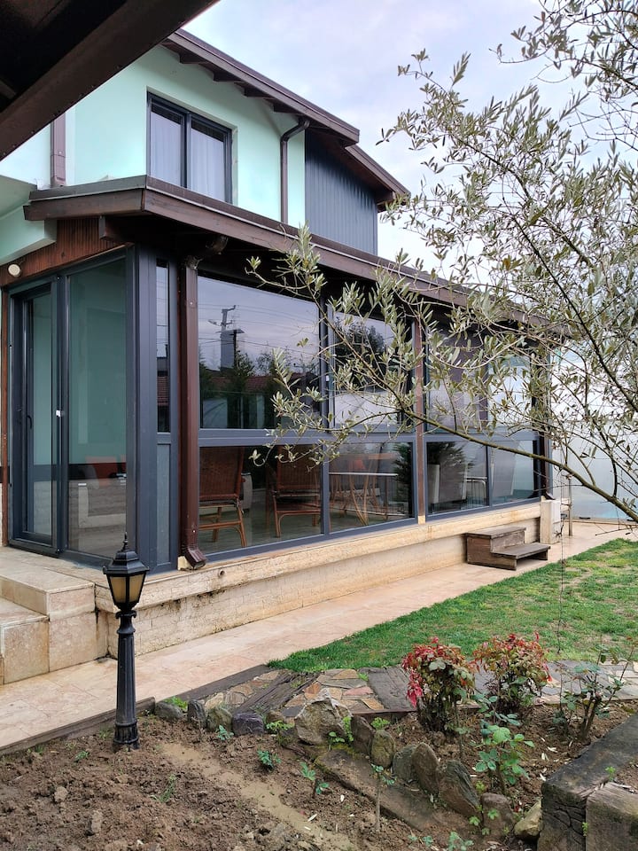 Müstakil   Havuzlu Villa - Sapanca