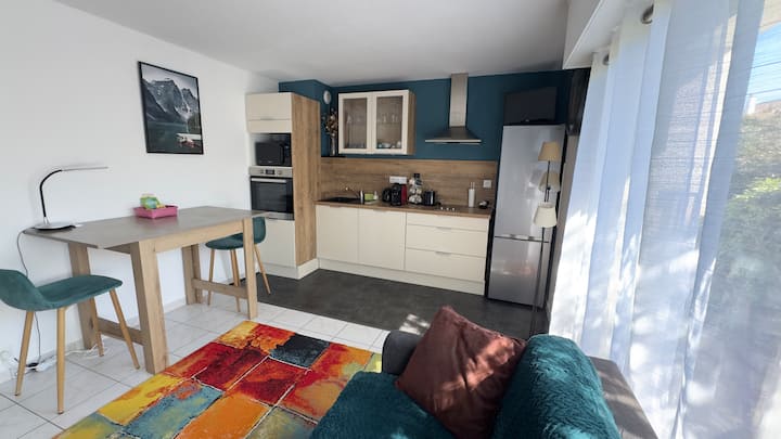 Joli Studio Fonctionnel Avec Terrasse - Saint-Sébastien-sur-Loire