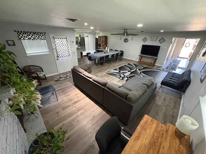 Big Family / Team / Large Groups / - Fort Worth, TX