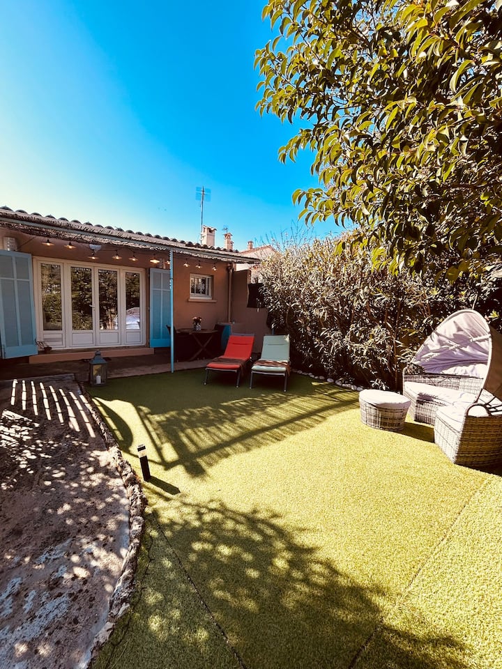 Studio Jardin Privatif 300m De La Plage - Saint-Tropez