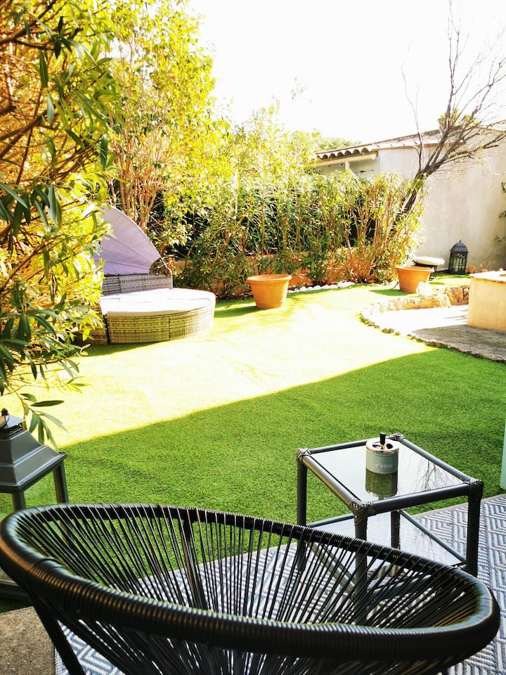 Studio Jardin Privatif 300m De La Plage - Sainte-Maxime