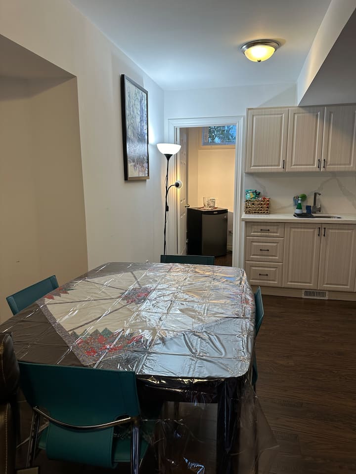 Your Private Home Away From Home! - Toronto