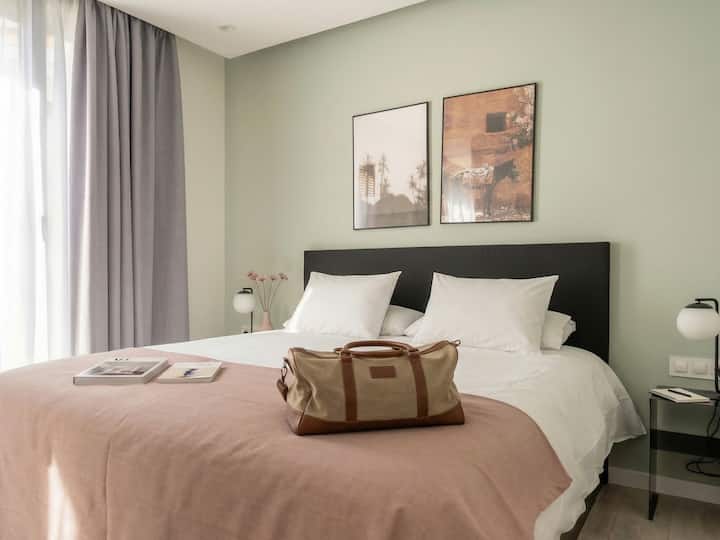 Limehome Barcelona Rector Triadó | One-bedroom Apt - La Floresta